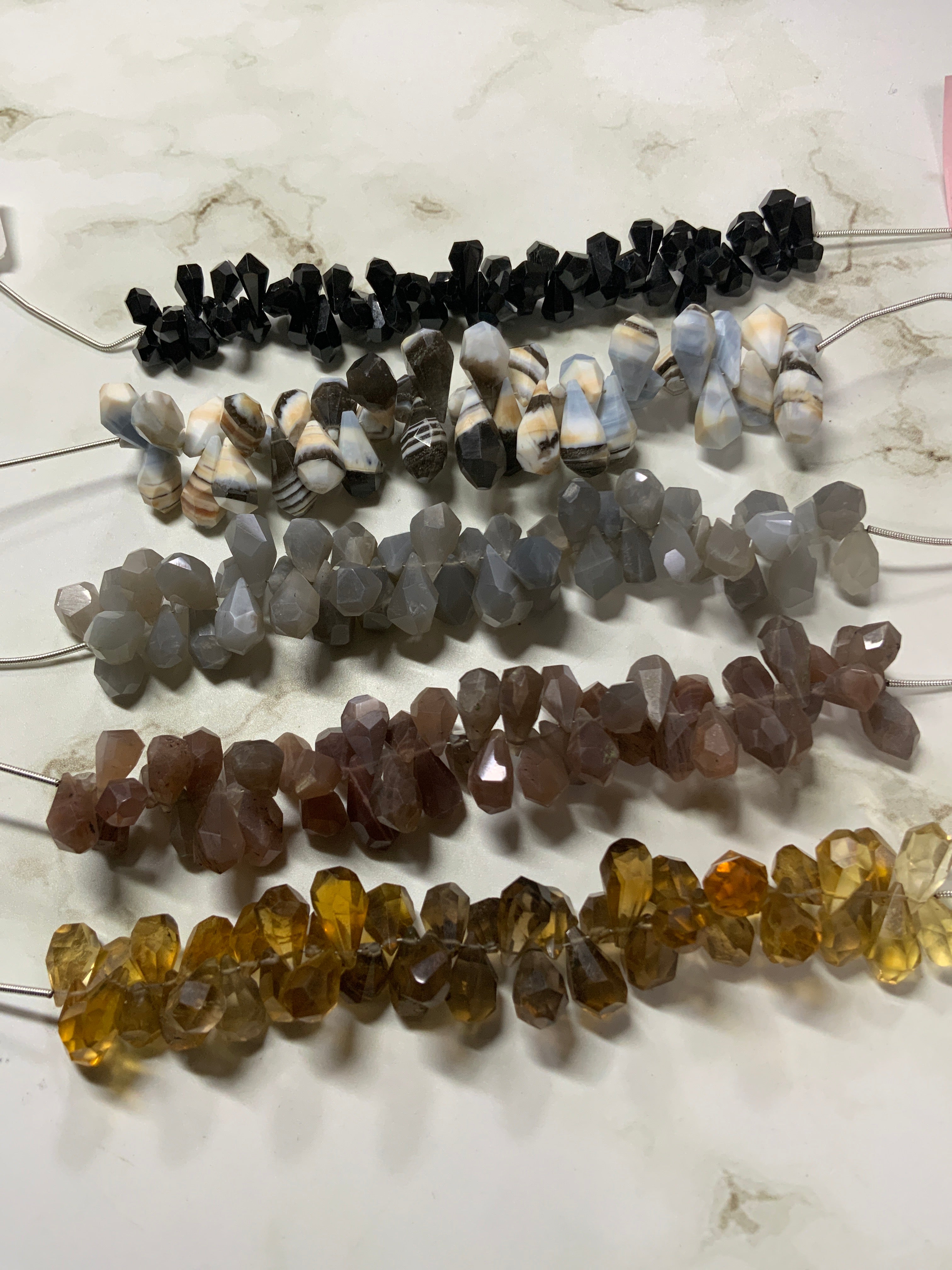 フリー1039 – MIKI BEADS